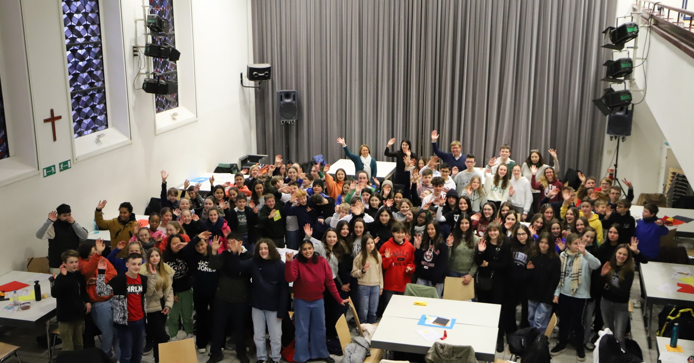 Vive l’amitié belge-allemande! Institut St. Joseph aus Welkenraedt ...